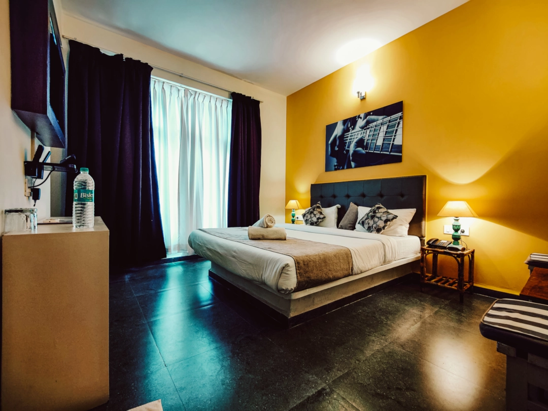 Lazy Holidays - Holiday Rooms & Hotels in Goa